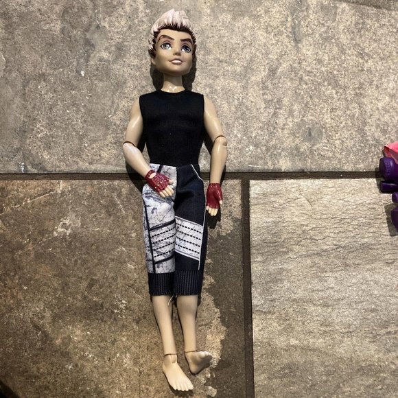 Disney | Toys | Disney Descendants 3 Isle Of The Lost Carlos De Ville ...